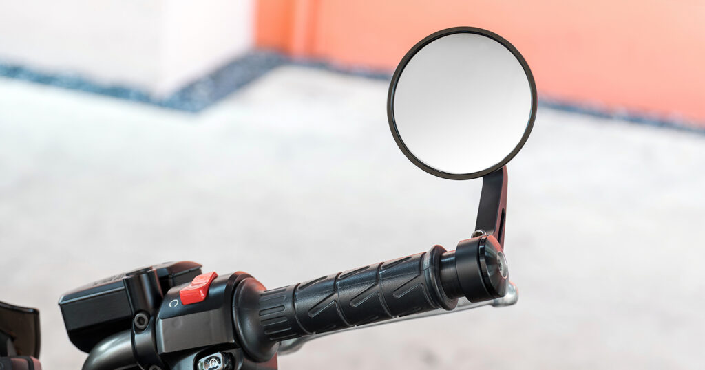 6 Best Bar End Mirrors for Motorcycles in 2025 | Top Motorcycle Mirror ...